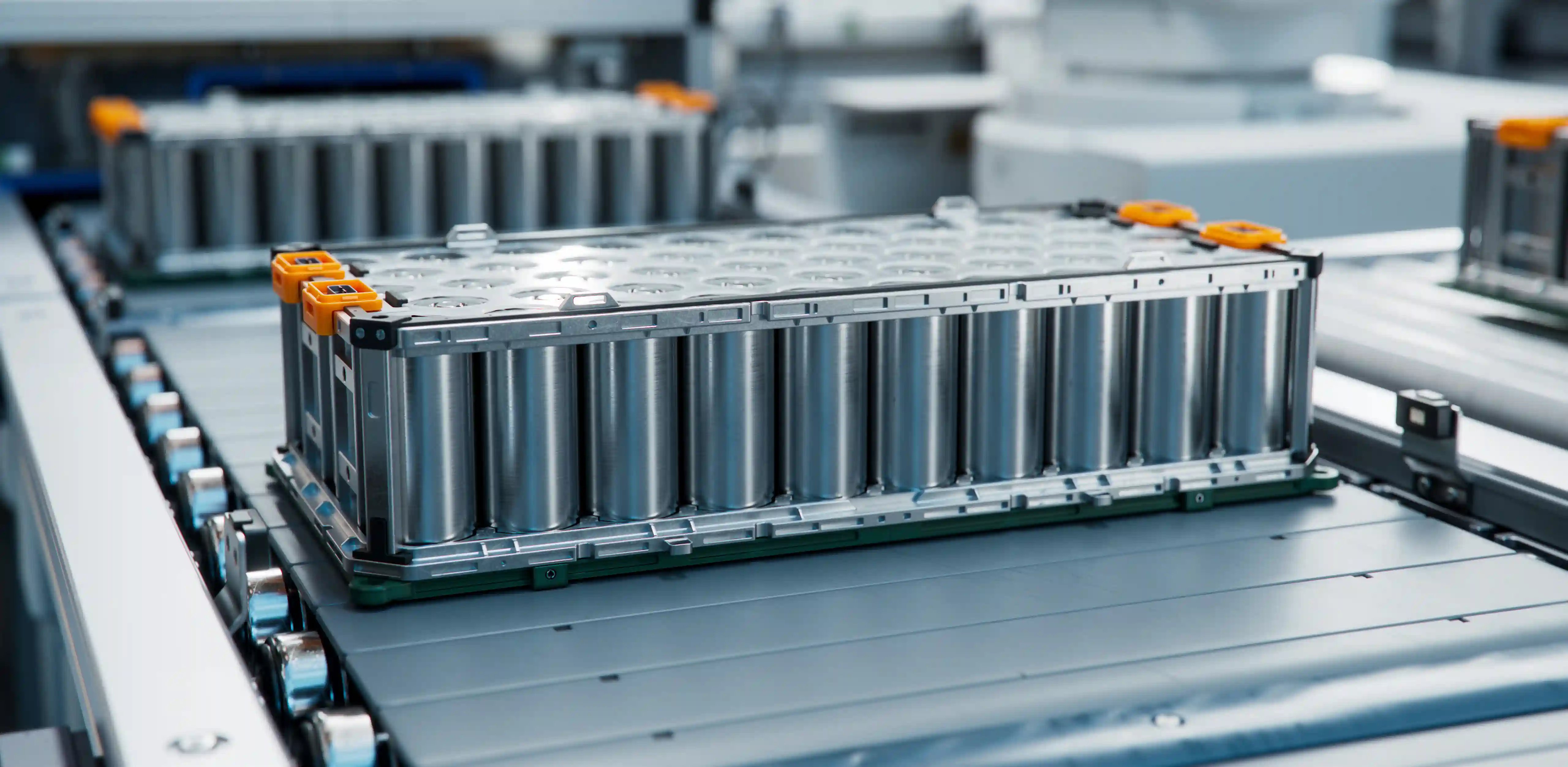 R&D Project Uncovers Innovative Win-Win Combinations of Lithium-Ion Batteries and Supercapacitors